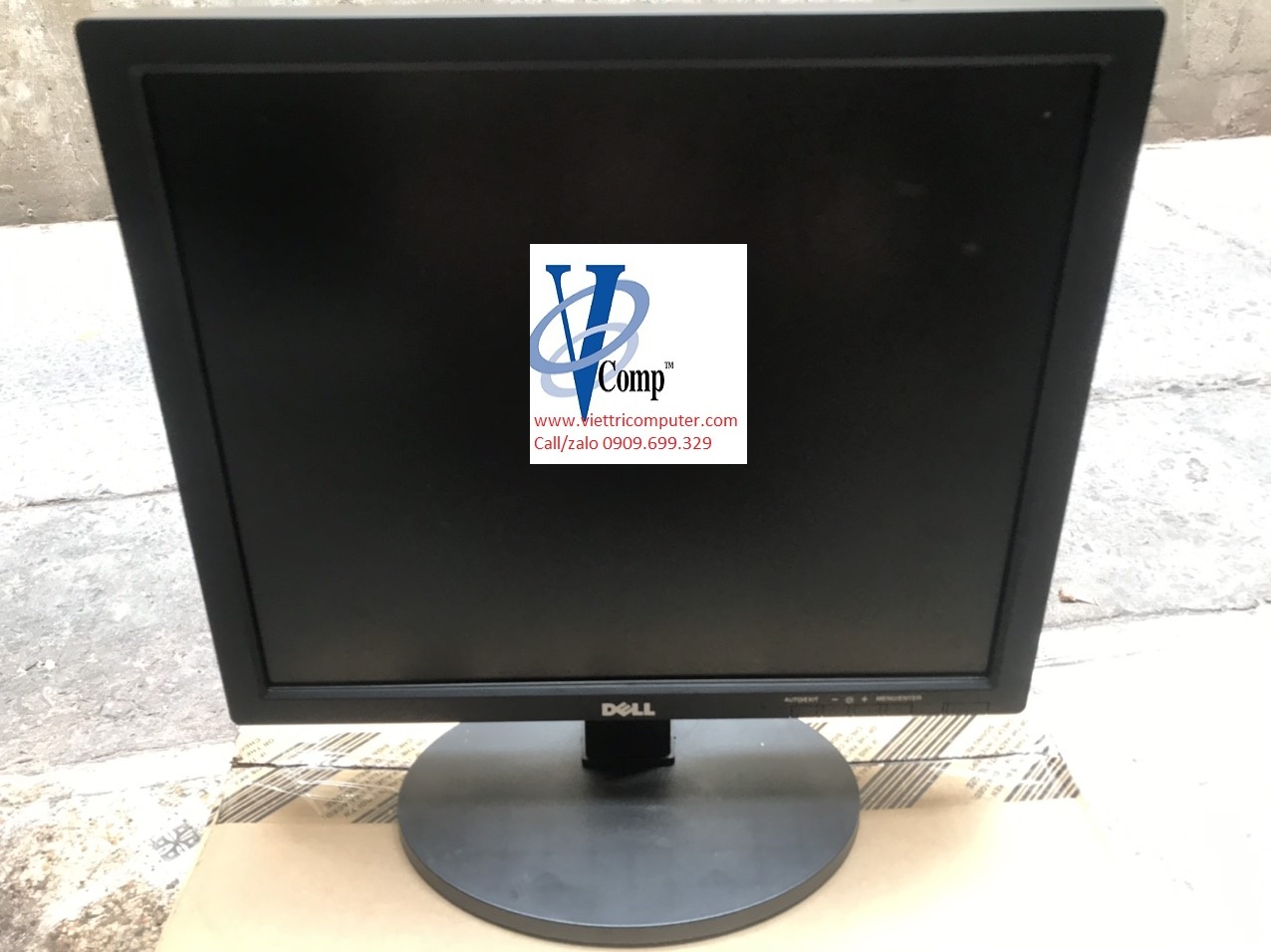 » LCD 17″ Dell LED vuông ,hàng Renew full thùng